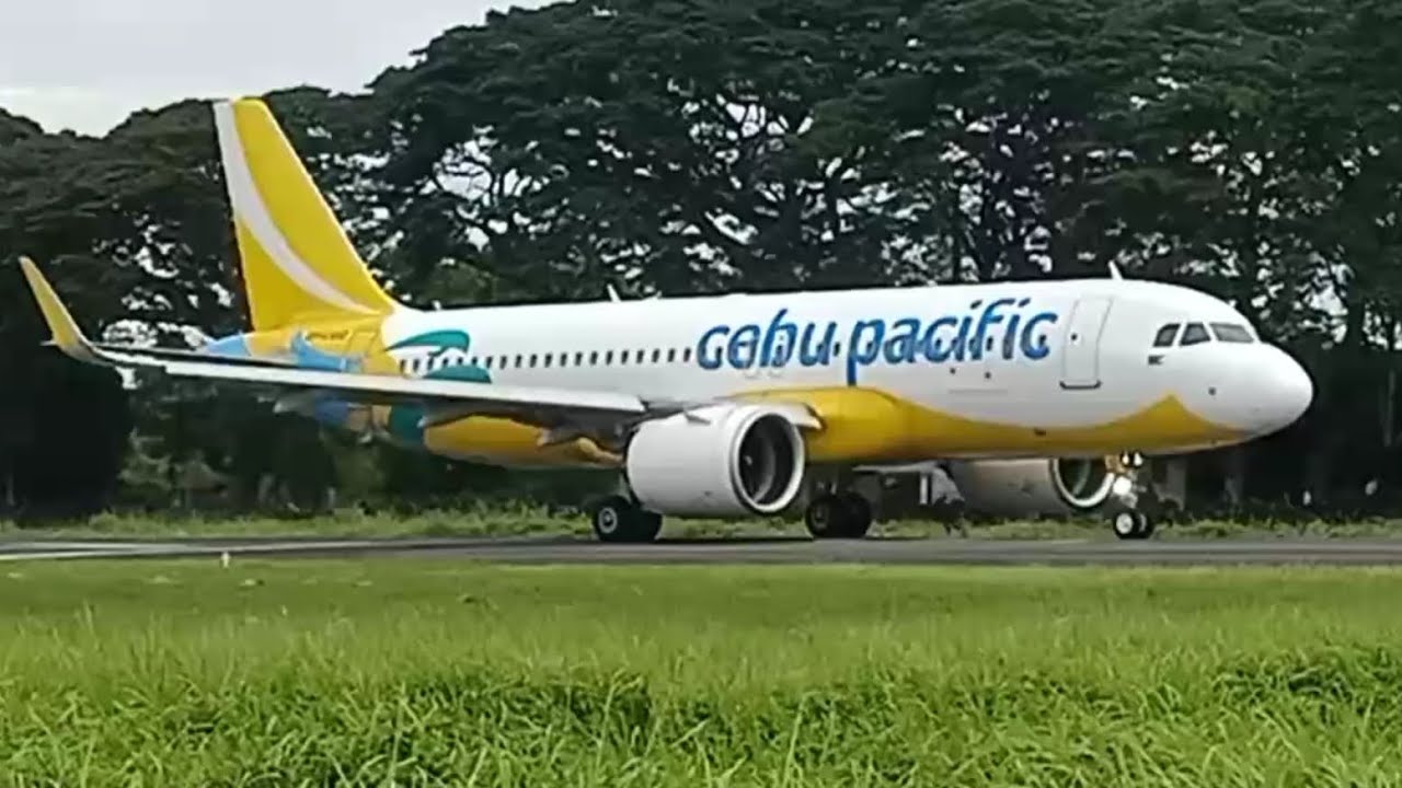 Cebu Pacific A320N RP-C4110 Takeoff from Dumaguete Airport - YouTube