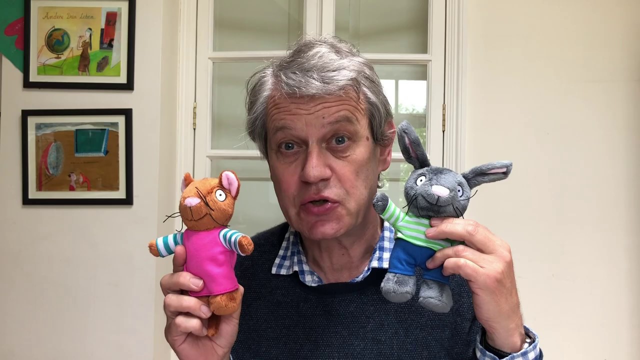 Axel Scheffler: How to draw Pip and Posy - YouTube