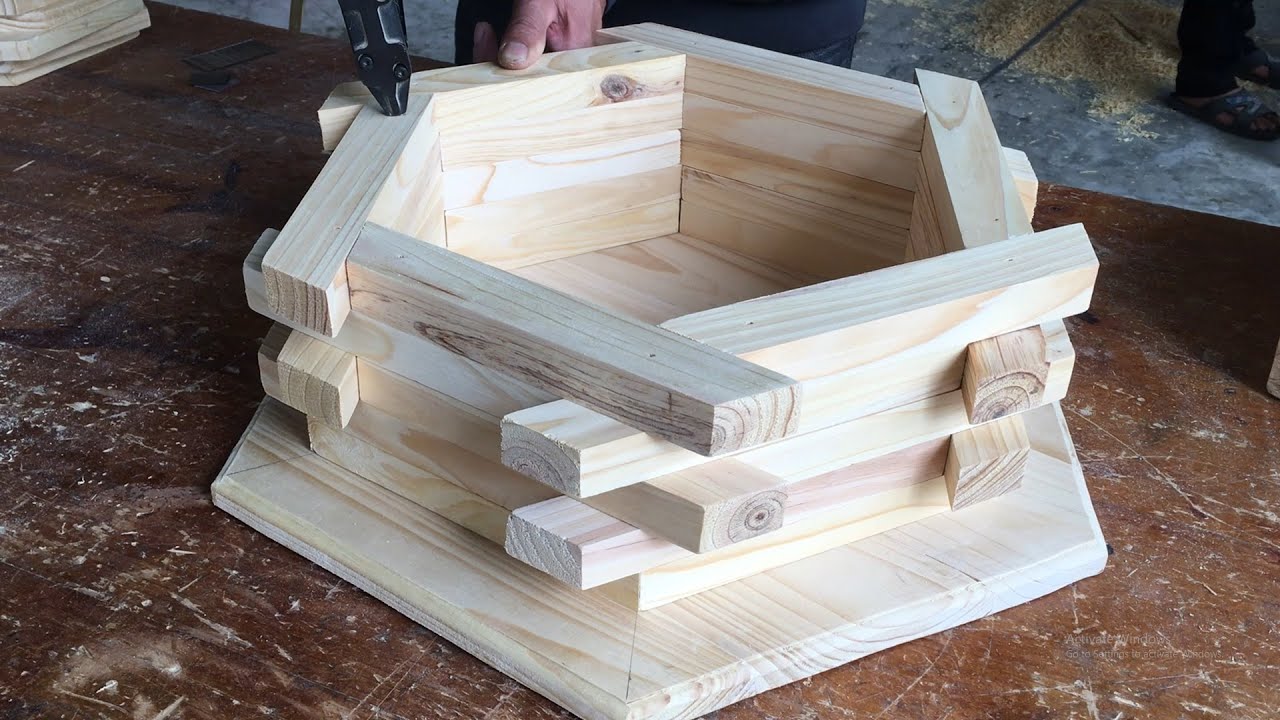 Great woodworking ideas - Flower Pot is Made of Green Wood Decoration ...