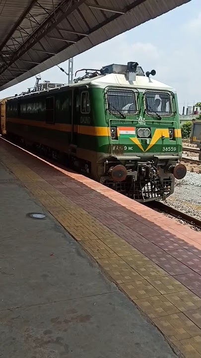 Raxaul to Secunderabad Express💞Skipping Station🔥 #shorts#train#railway#ytshorts#viralshorts# ...
