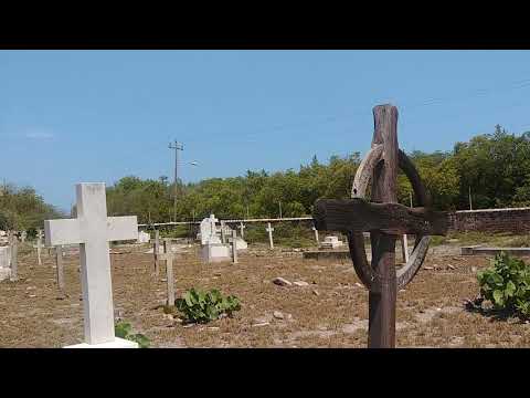 Grave site at portroyal Jamaica - YouTube
