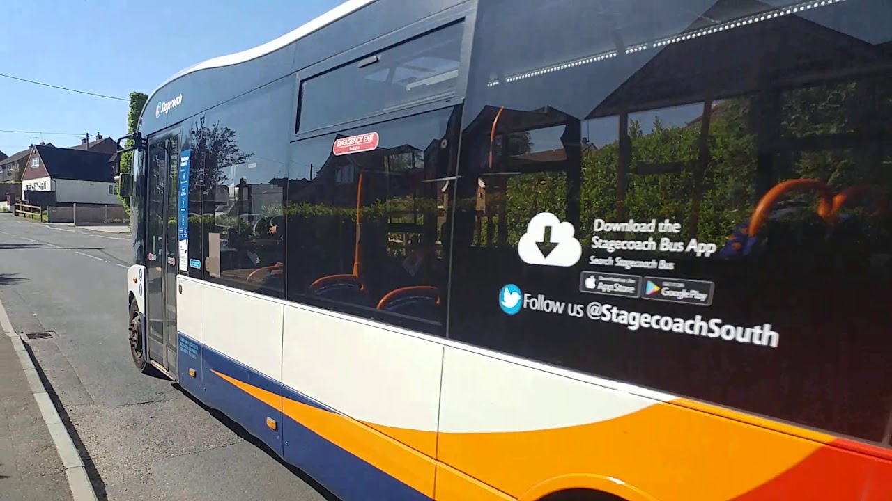 Here is the 520 bus in Normandy - YouTube