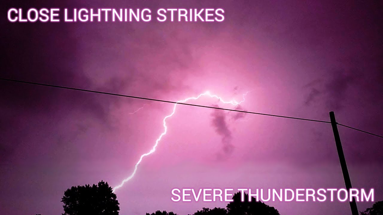 Extremely Intense Lightning Storm - YouTube