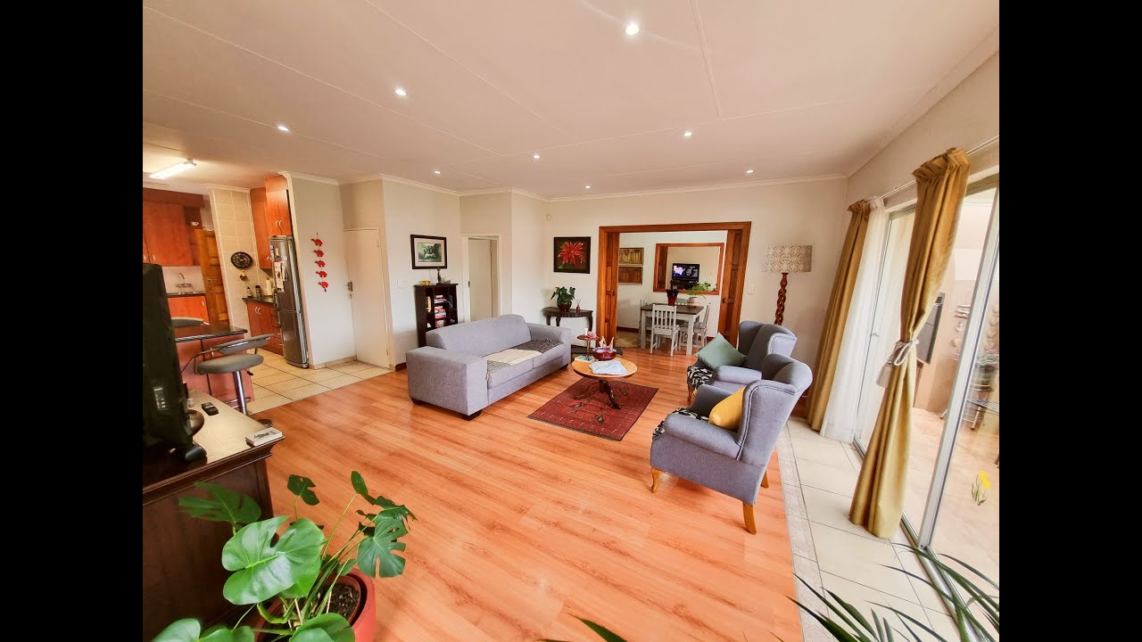 🌟 Ultra-Modern 2-Bedroom Home in Highly Desirable Complex – Move-In ...