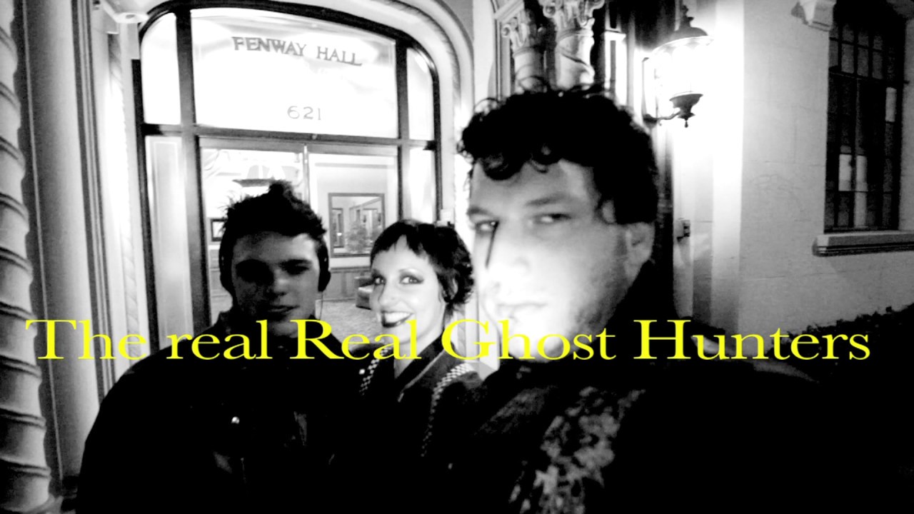 The Real Real Ghost Hunters - YouTube