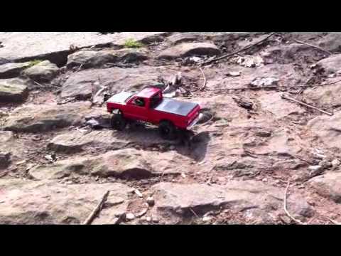 CustomCuts 1/20 Leaf Spring Micro Scale Rock Crawler - YouTube