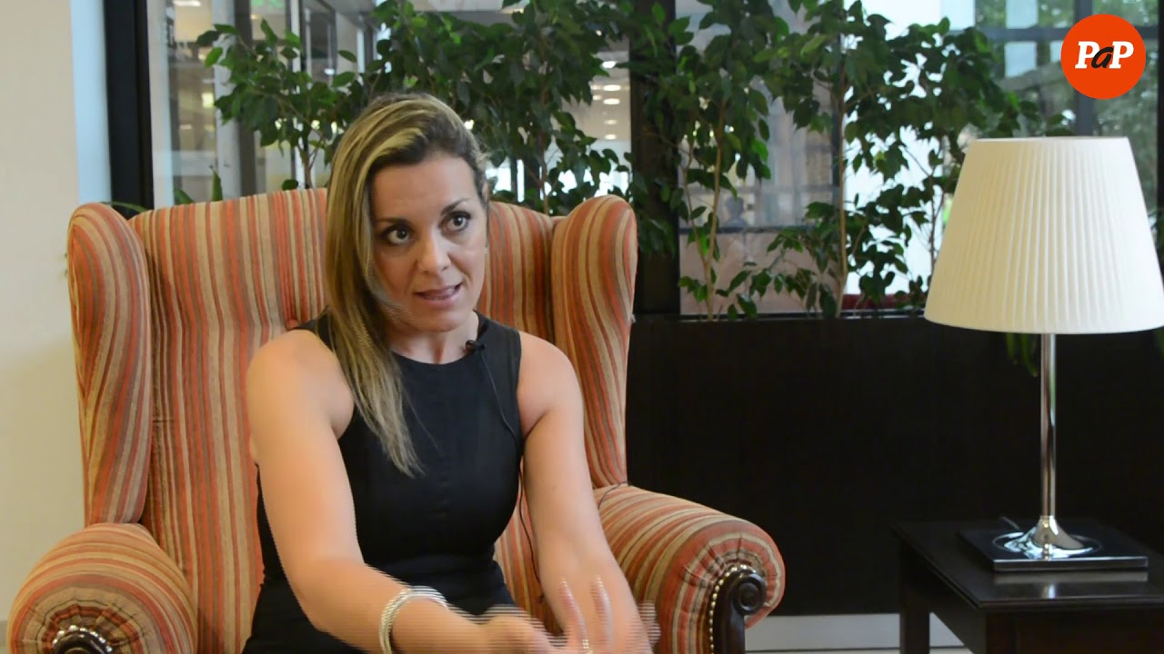 Marcia Bustos de Consultores de Empresas - YouTube