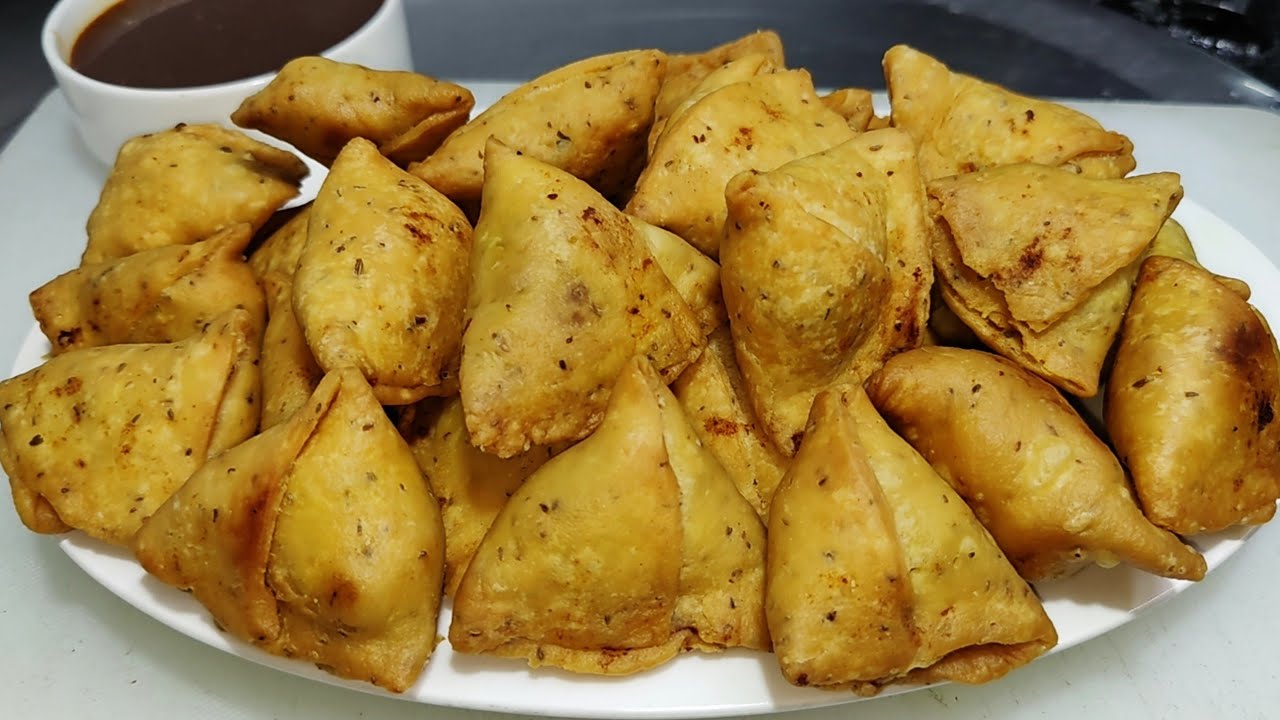 Mini Samosa with Imli Chutney | समोसा बनाने का आसान तरीका | Samosa ...