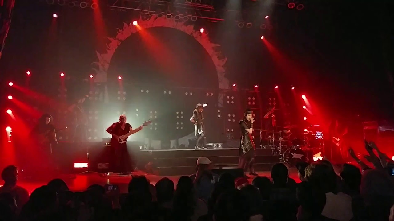 Babymetal - Distortion live in Dallas - YouTube