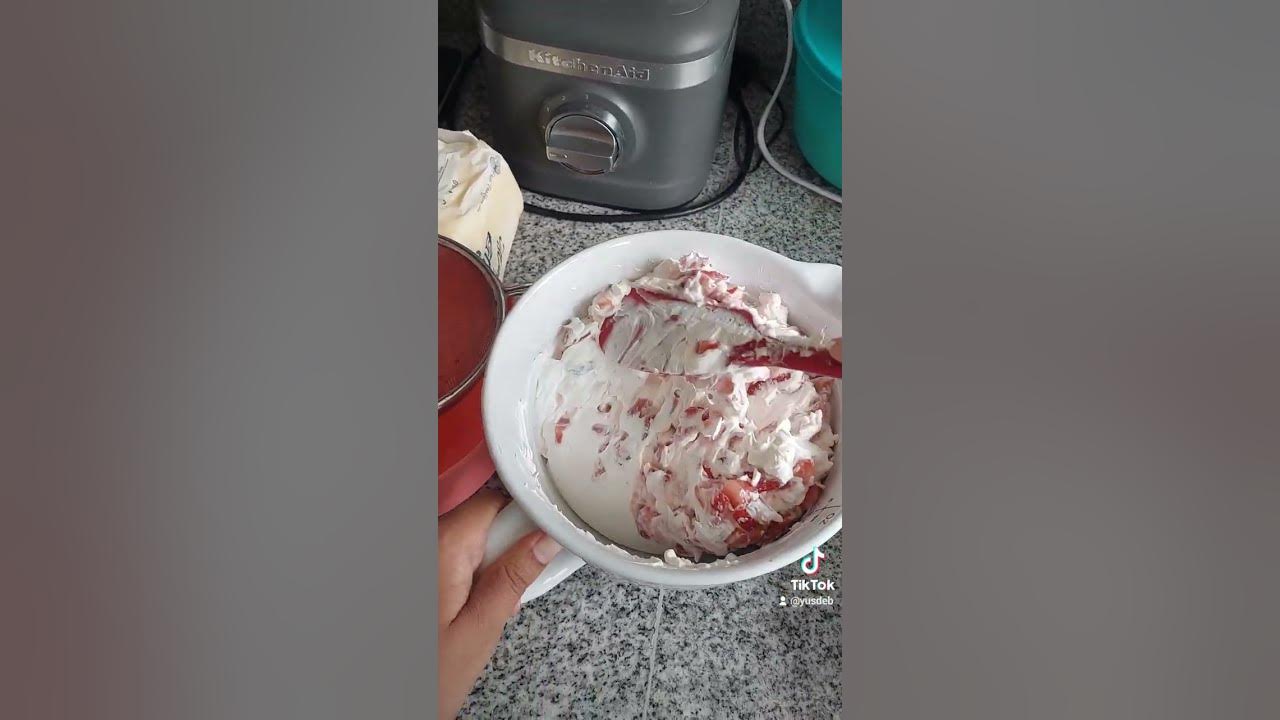 Relleno de FRESAS con crema para pasteles 🍓🎂🍰 - YouTube