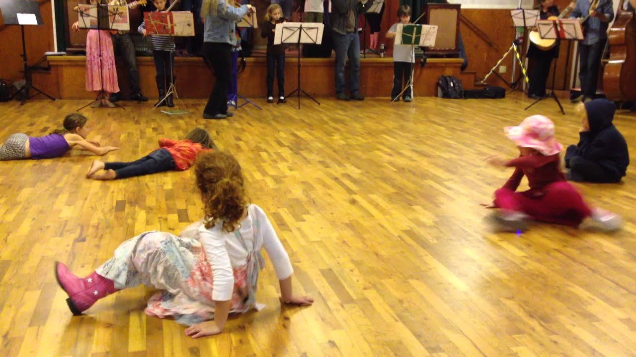 barn dance fiddlers - YouTube