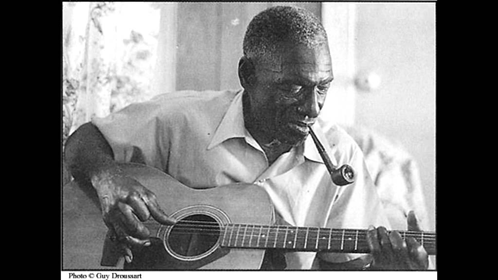 Joseph Spence - Out on the rolling sea - YouTube