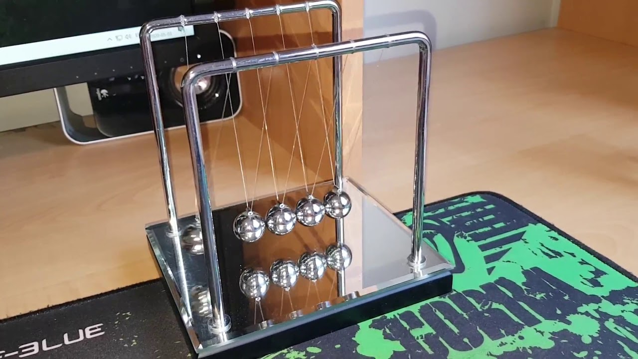 Newtons Cradle In Motion