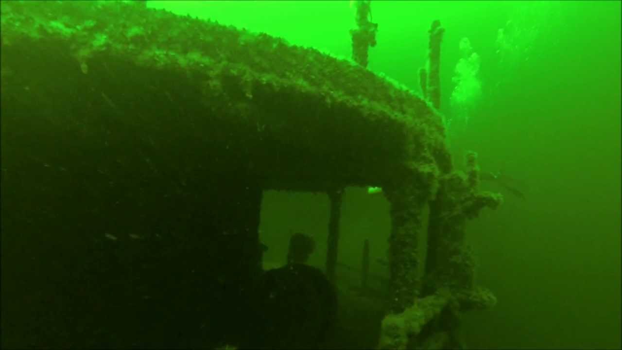 Diving at SS Park Victory 11.7.2013 - YouTube