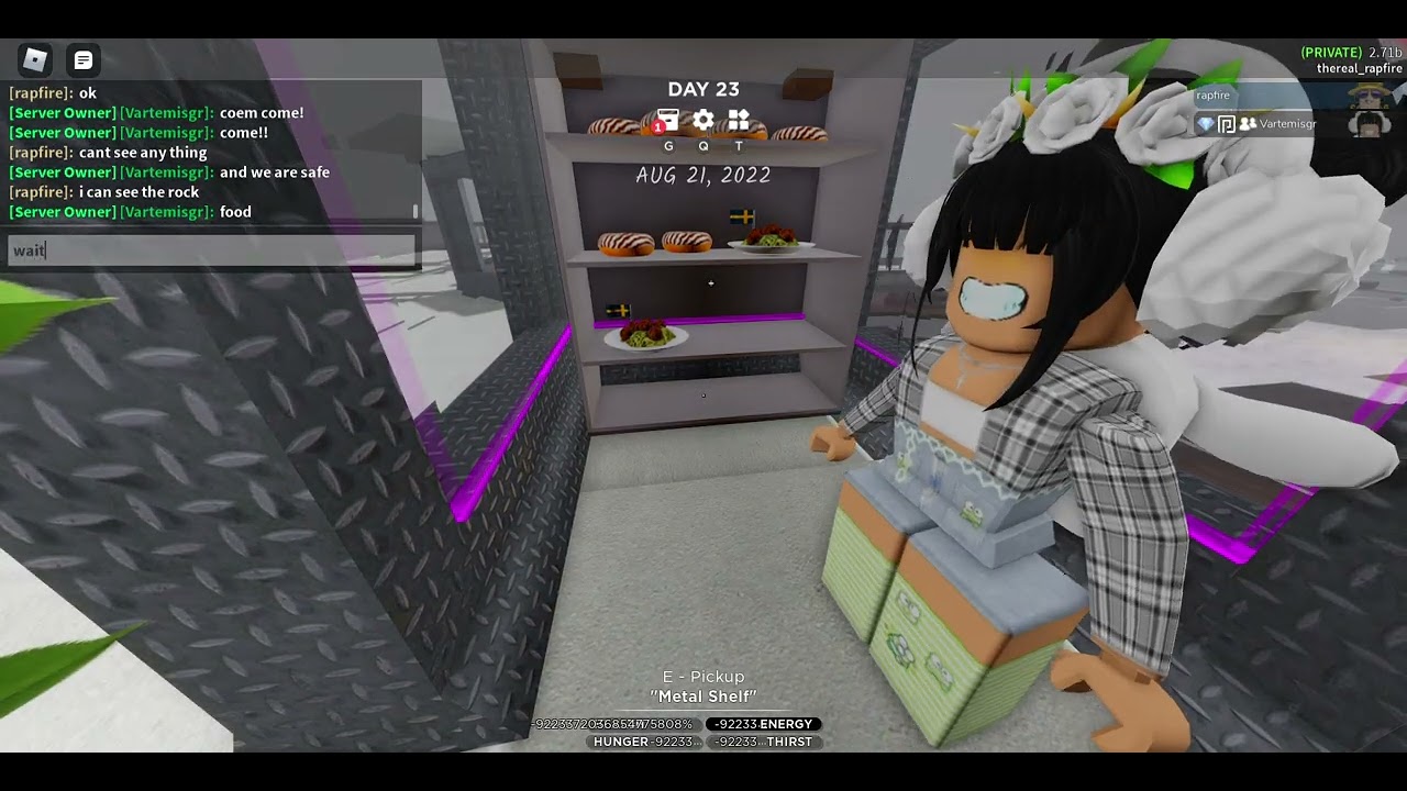 scp 3008 build battle with my friend - YouTube