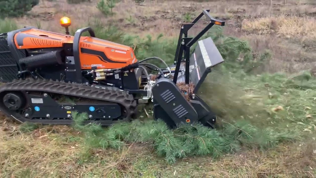 ENERGREEN RoboGreen Evo - mulczowanie - robot gąsienicowy sterowany ...