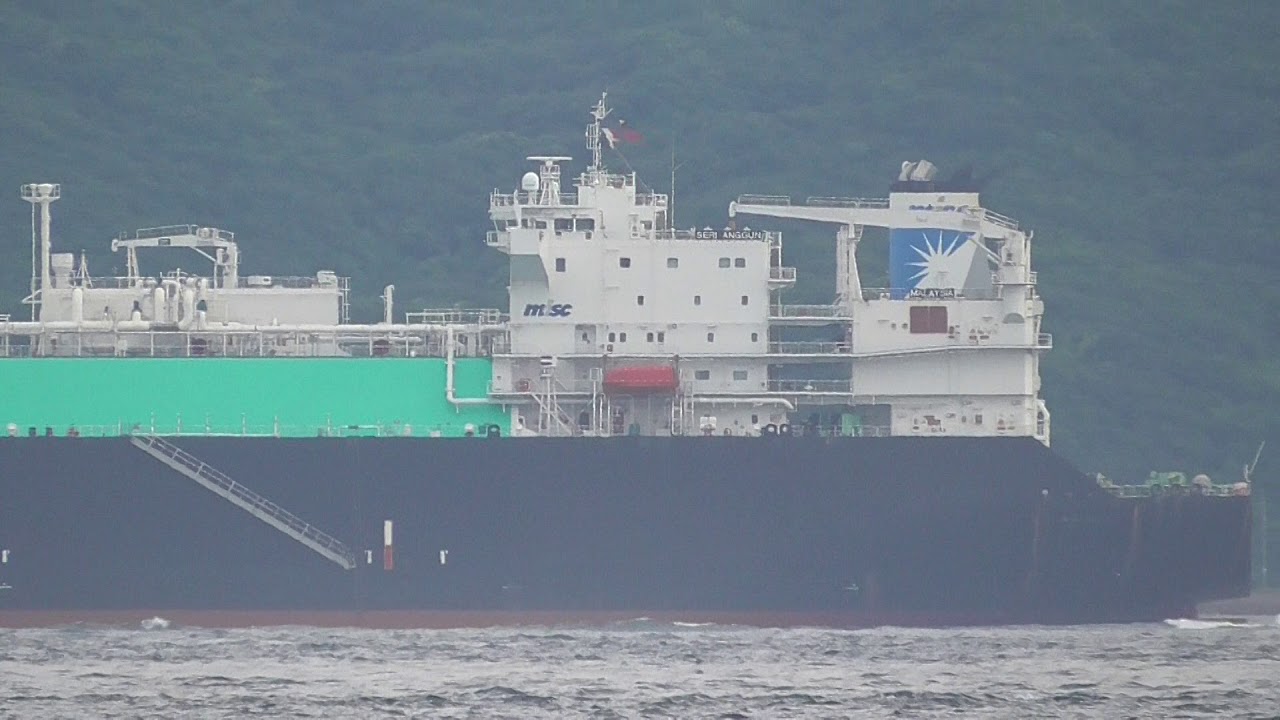 LNG船 SERI ANGGUN - YouTube