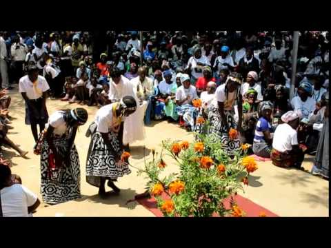 African dance - Danza africana. Angola. - YouTube