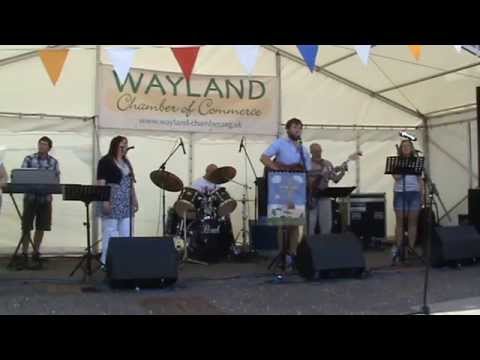 Watton Town Carnival 3 - YouTube