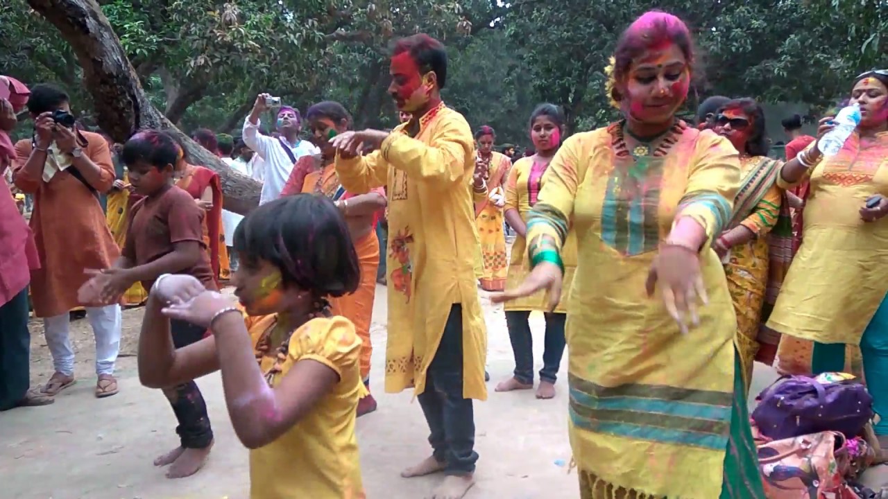Basanta Utsav Dance at Santiniketan, Bolpur, West Bengal, India - YouTube