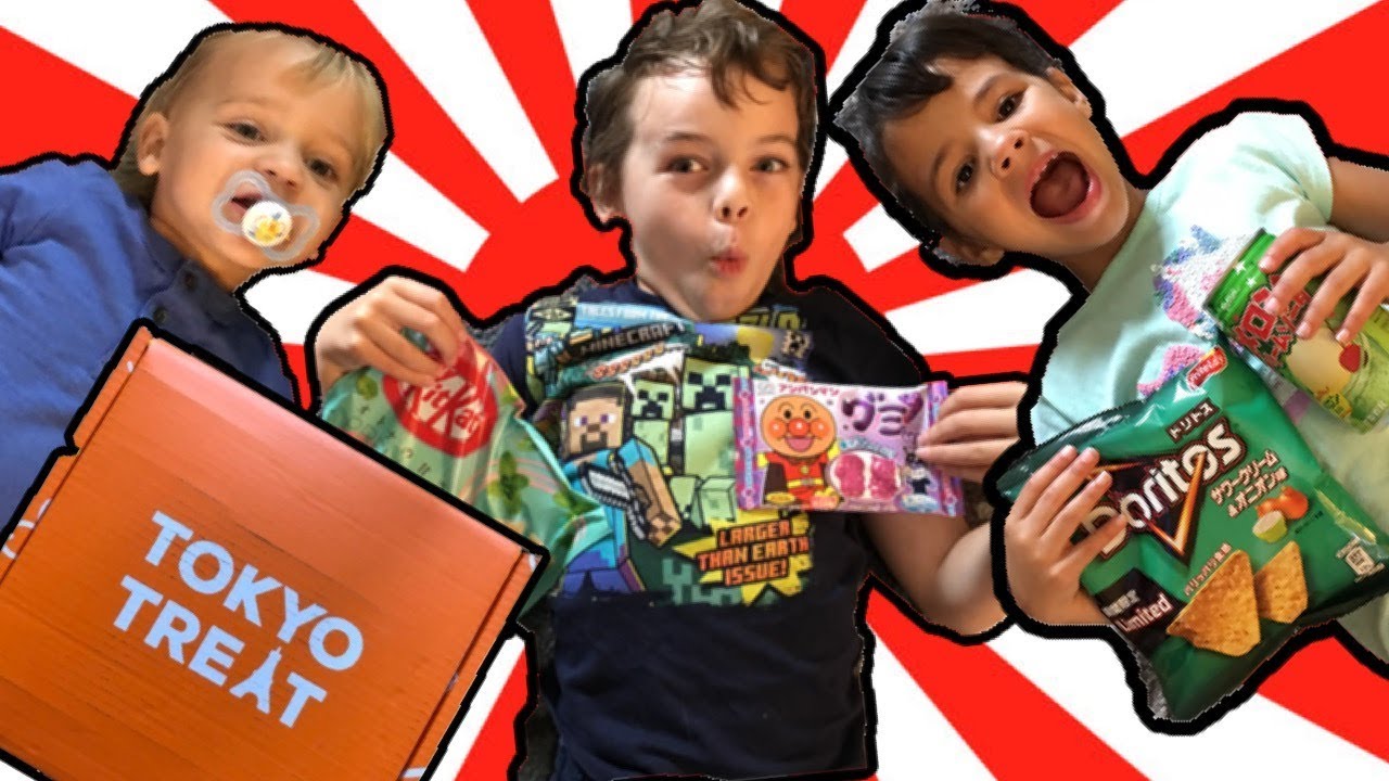 Kids Try Snacks From Japan | Tokyo Treat - YouTube