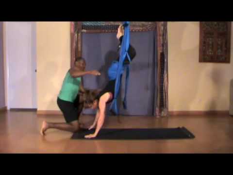 Step-by-step instruction to inversion in suspension sling - YouTube