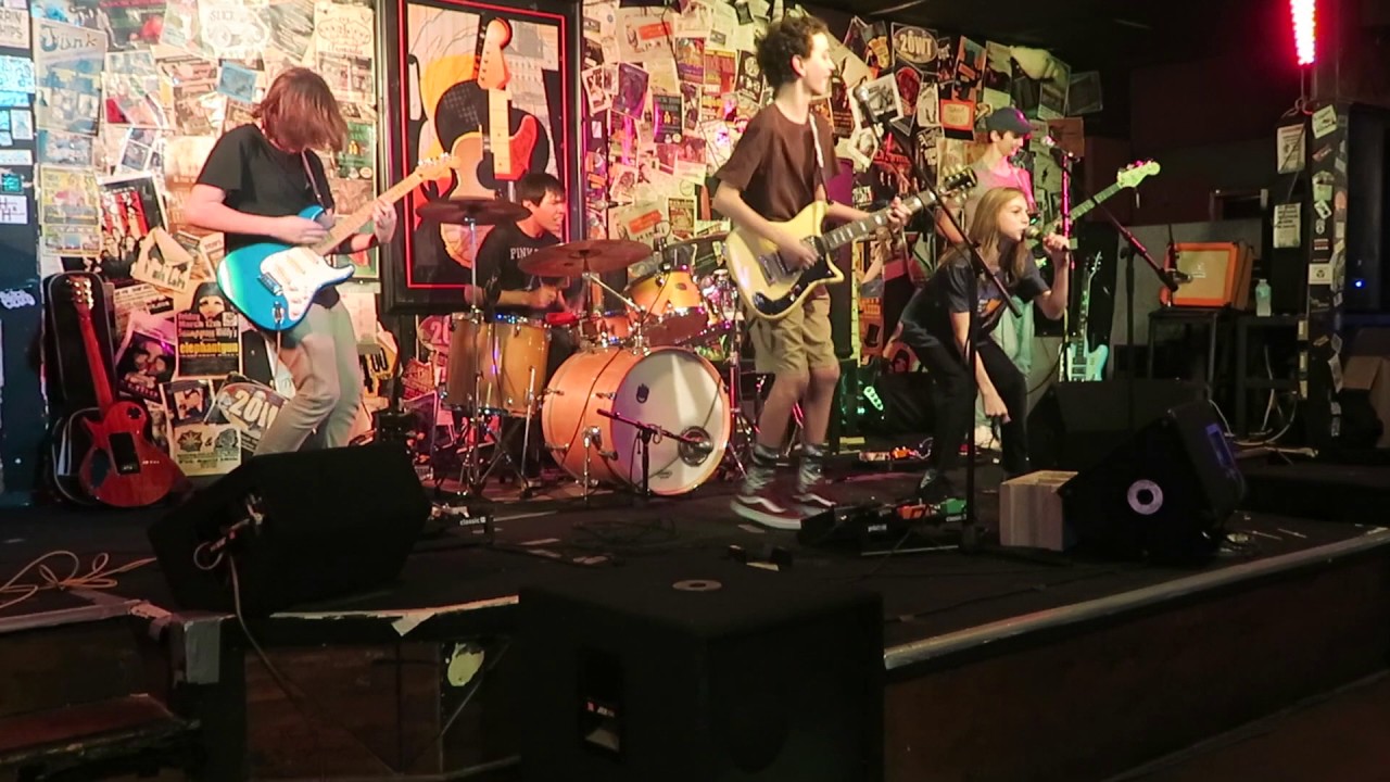 Voidx performs Rage Against the Machine "Killing in the Name Of" - YouTube