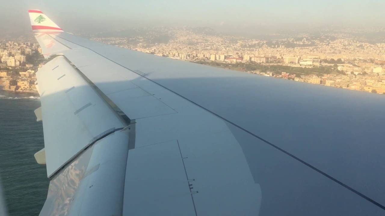 Middle East Airlines-Air Liban landing at Beirut Rafik Hariri ...
