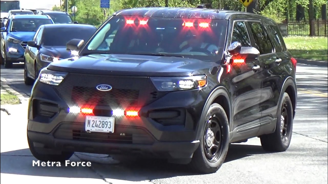 Chicago Fire Dept Unmarked Explorer 2-1-23 Responding - YouTube