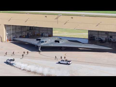 US Pilots Rush to Giant B-2 Stealth Bombers for Massive Takeoff