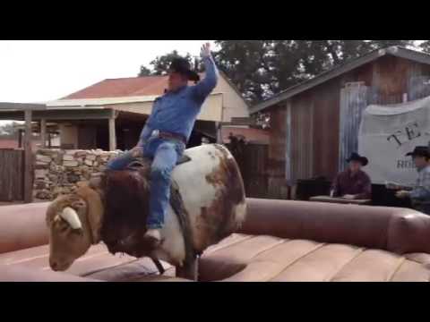 JW Tucker on the Mechanical Bull at Tejas Rodeo - YouTube