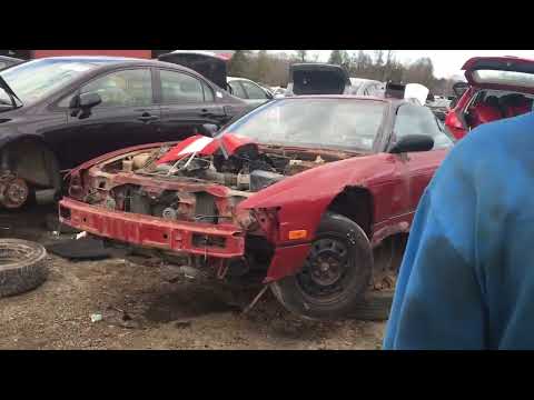 Junkyard 240sx shenanigans - YouTube