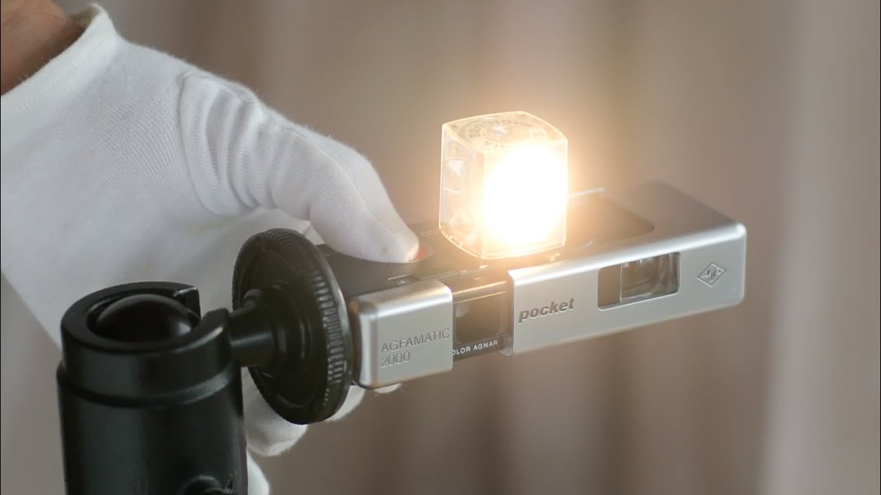 発光！フラッシュバルブ AGFA MATIC 2000 pocket sensor - YouTube