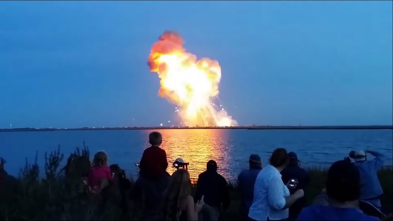 Nasa Antares Rocket Launch Failure (4 angle) - YouTube