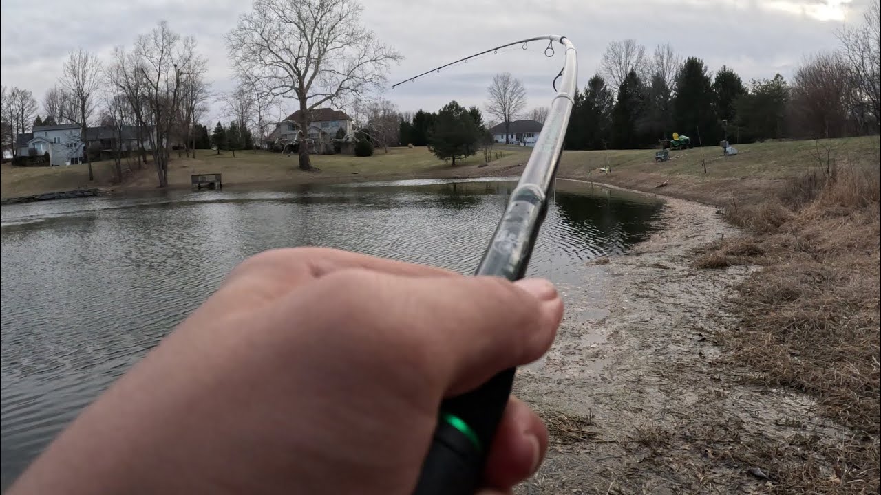 WE CAUGHT TONS OF HUGE CRAPPIE! Fishing at a pond for big crappie in ...