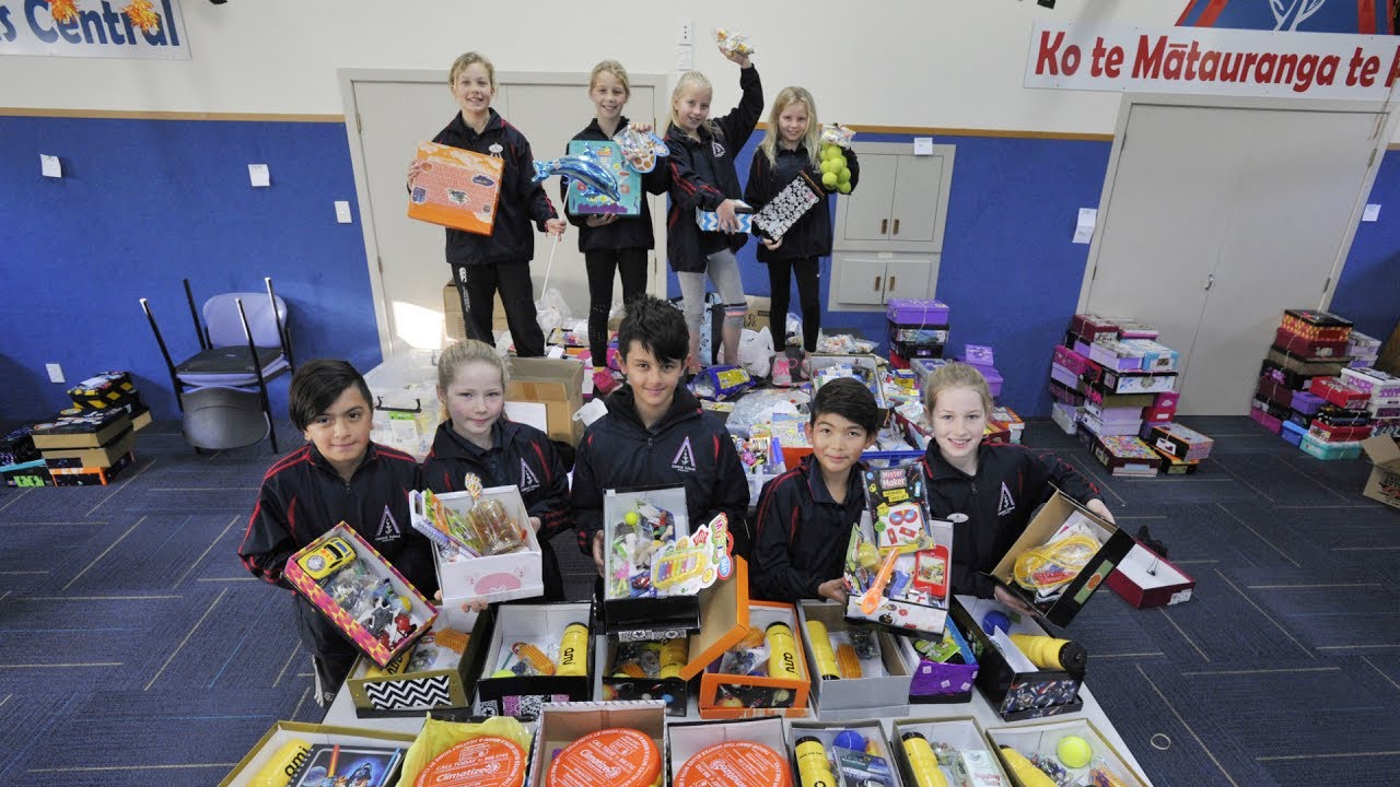 Central School - Gifts for Edgecumbe Primary School - YouTube