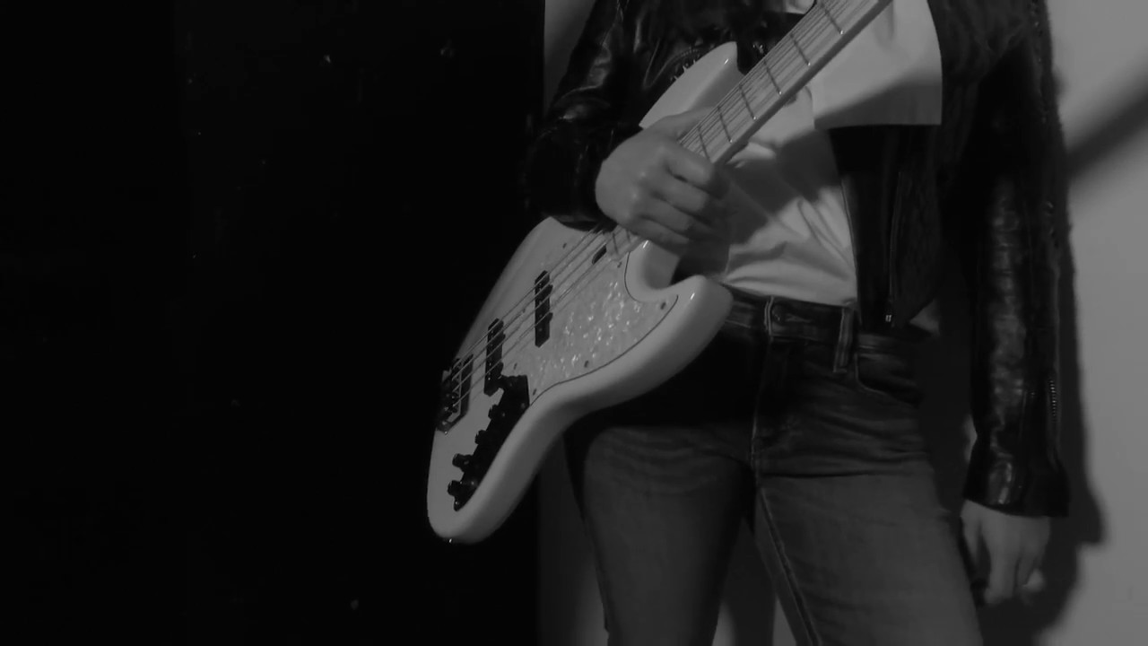 EVA MUCK BASS - BORN FREE EP TEASER - YouTube