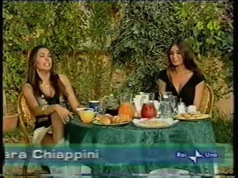 Caterina Balivo le gambe più belle d'Italia.