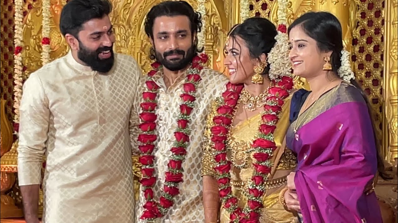 ജിപിയും ഗോപികയും ജയസൂര്യയും അപർണയെ കാണാൻ ഓടി എത്തിയപ്പോൾ | Aparna ...
