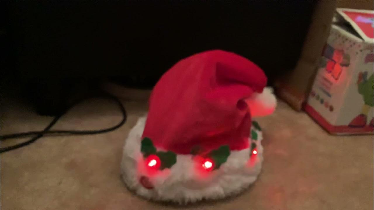 Musical animated dancing Santa hat (merry Christmas!) - YouTube