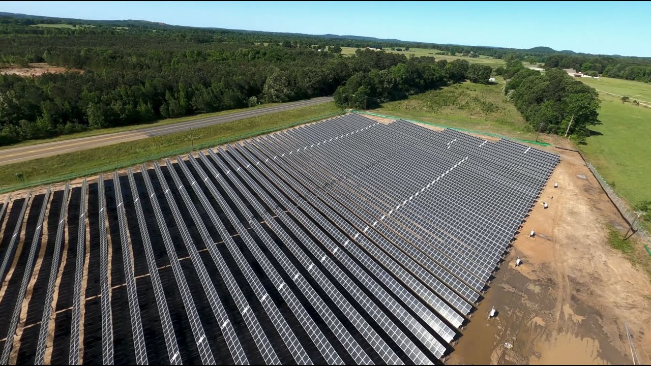 East Texas solar power infrastructure by Yak Access - YouTube