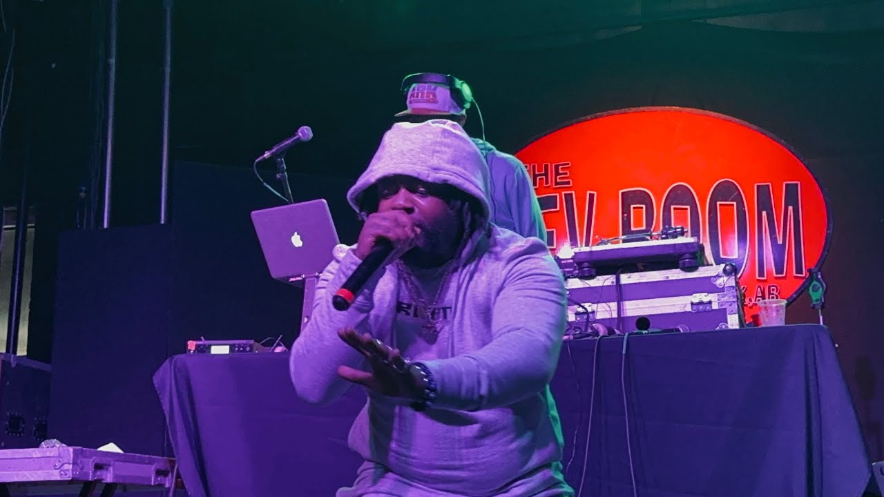 Khristopher Dennis : 1/11/24 ( Live Performance ) #rafnlife # ...