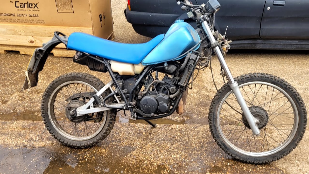 mk1 yamaha dt125lc - YouTube