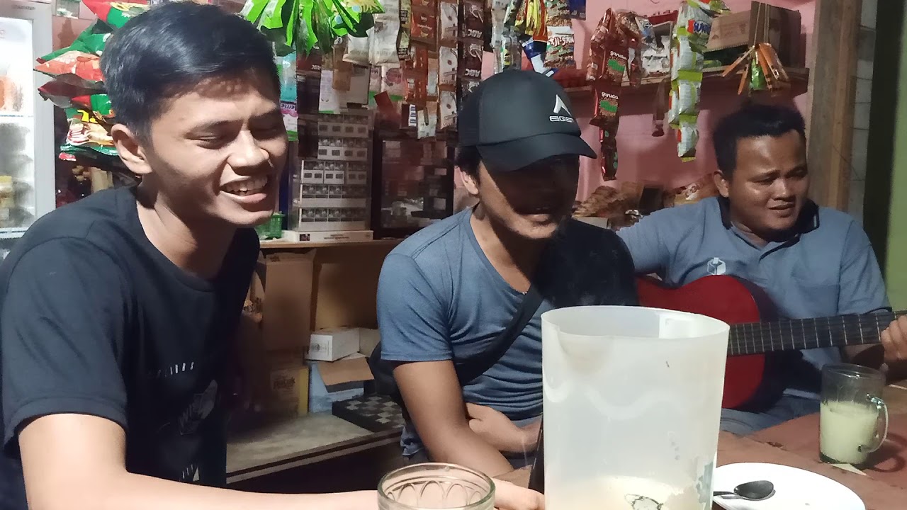 "Marnini marnono" cover ULI ARTA TRIO - YouTube