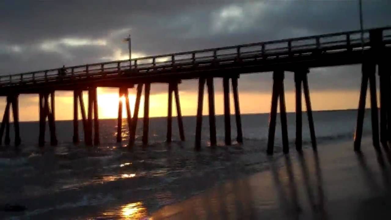 Sunset Beach Run (shot with Flip Ultra HD) - YouTube
