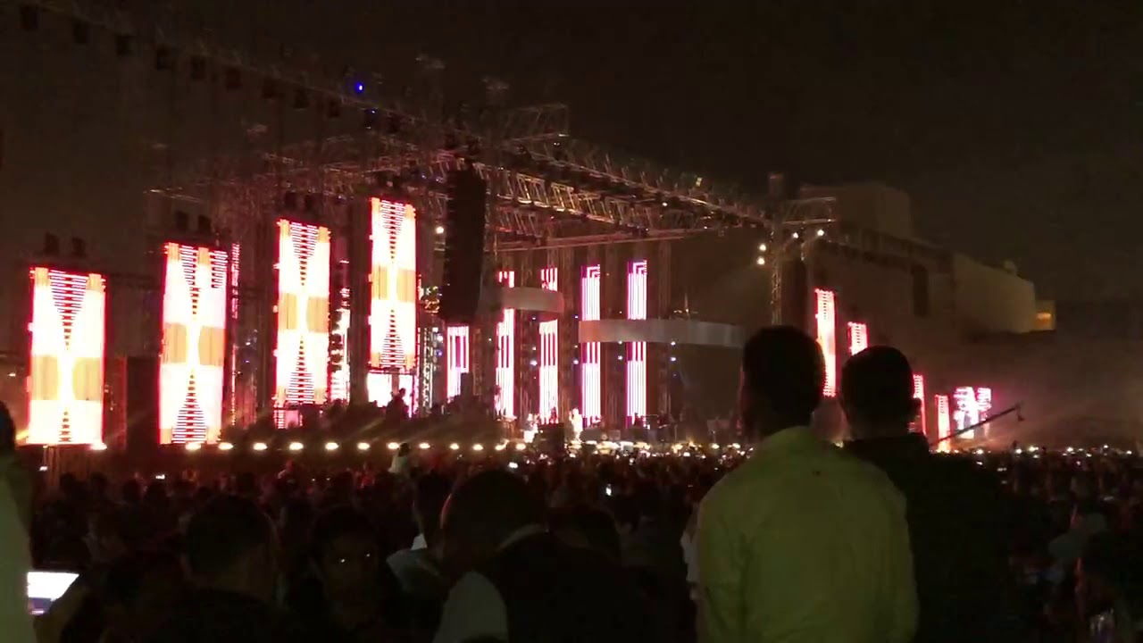 Amr Diab concert-حفله عمرو دياب - YouTube