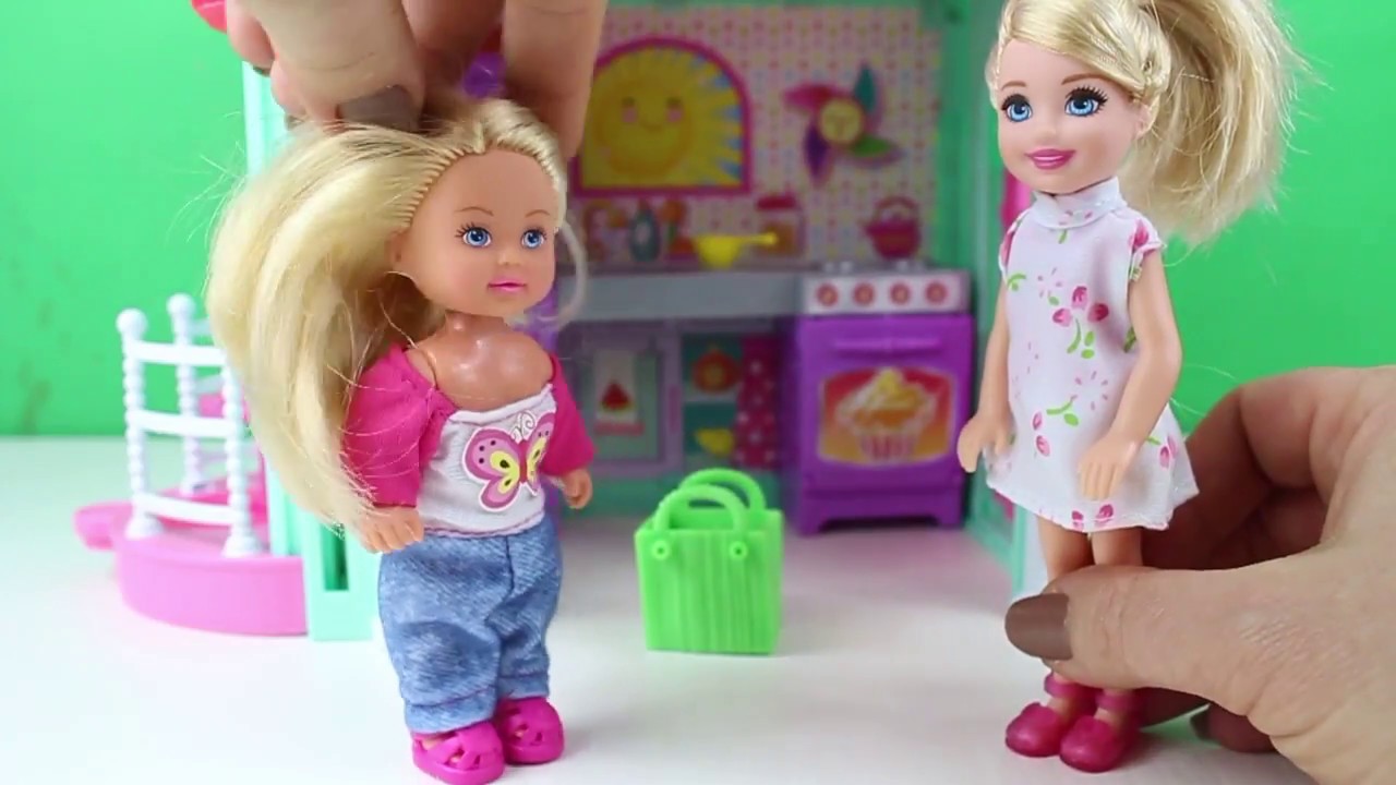 Barbie Ve Kardeşleri Evcilik Oynuyor Masha Barbie Çizgi Film İzle - YouTube