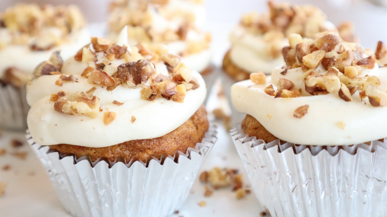 Banana Bread Cupcakes with a Cream Cheese Frosting- Quick, Easy, and ...