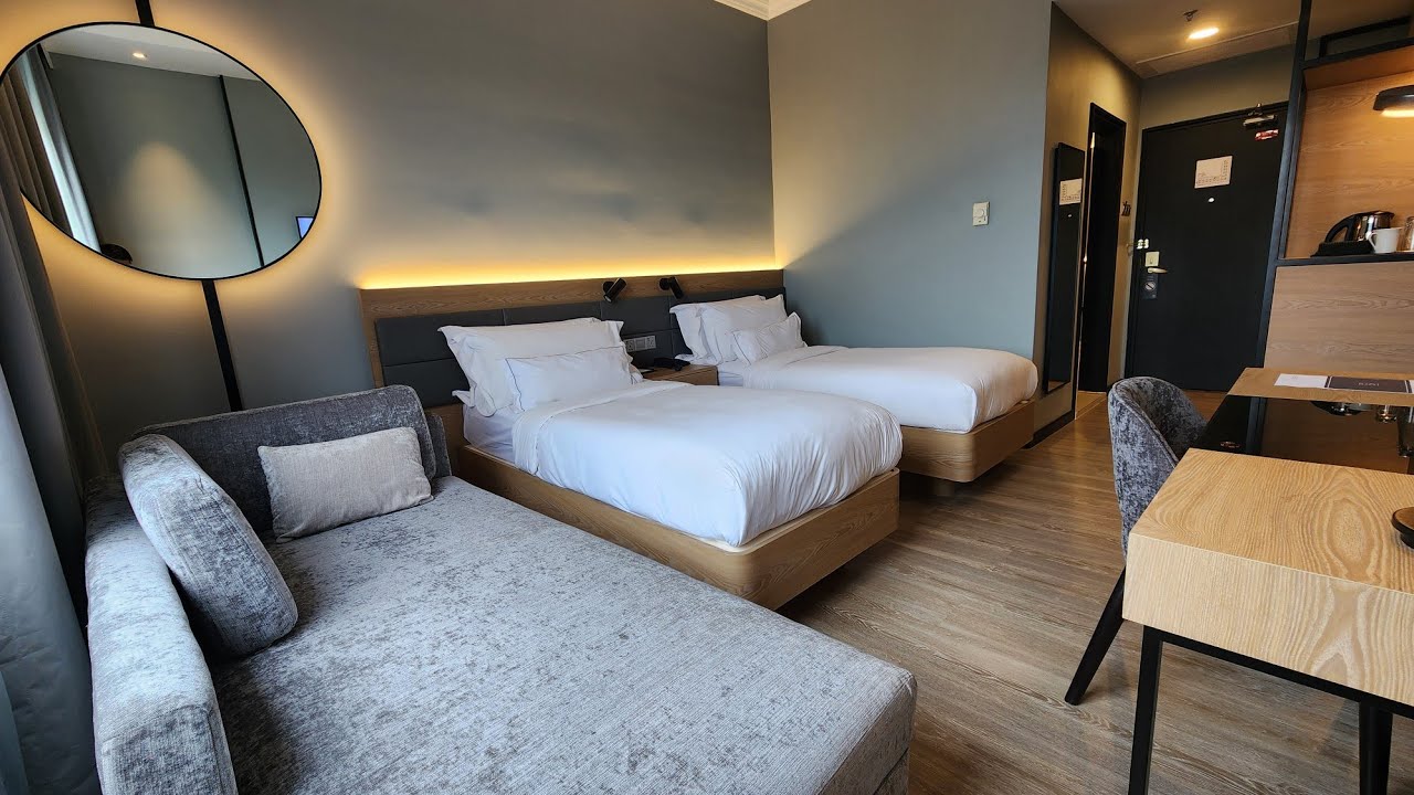 Prime Deluxe Twin 2 Single Bed Room Sofa Bed AC Hotel Kuantan City ...