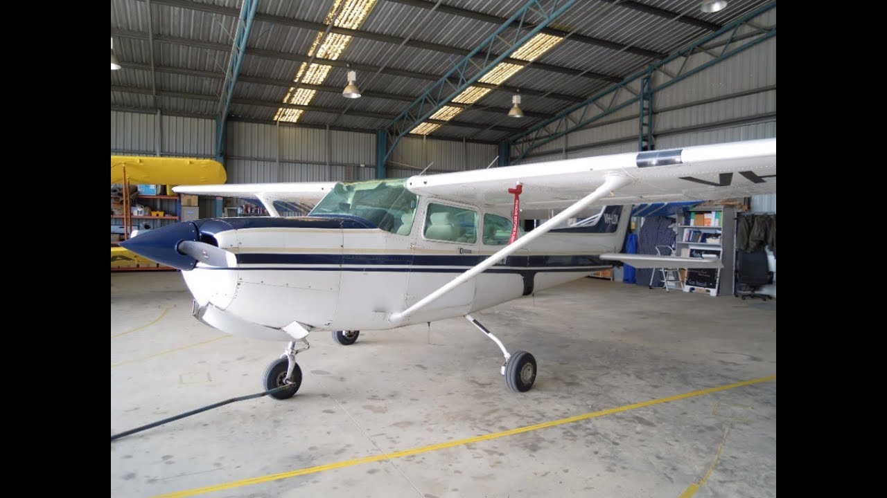 C172RG Circuits - YouTube